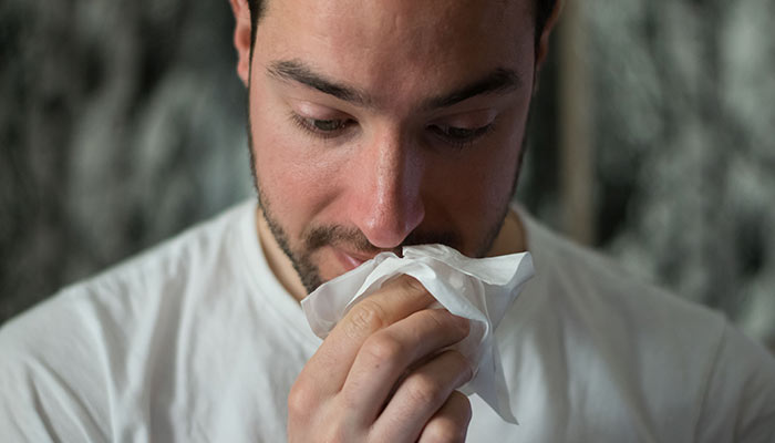 Saignement de nez, comment agir